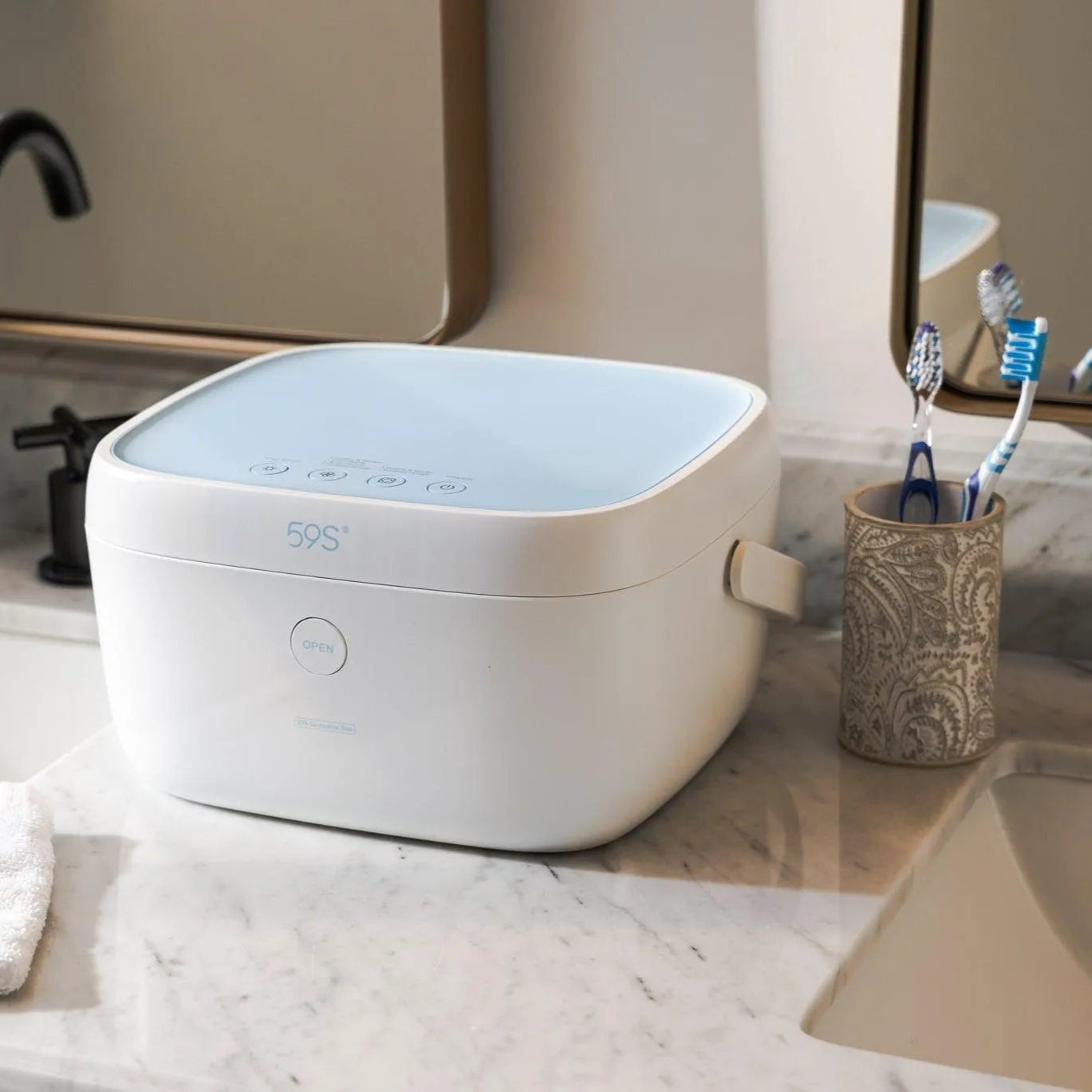 Liviliti Paptizer UVC LED Smart CPAP Sanitizer - cpap.com