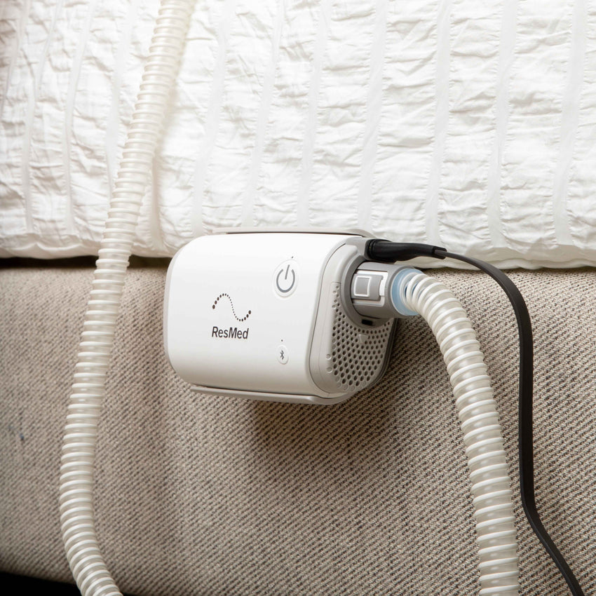 Bed Mount System for Resmed AirMini – cpap.com