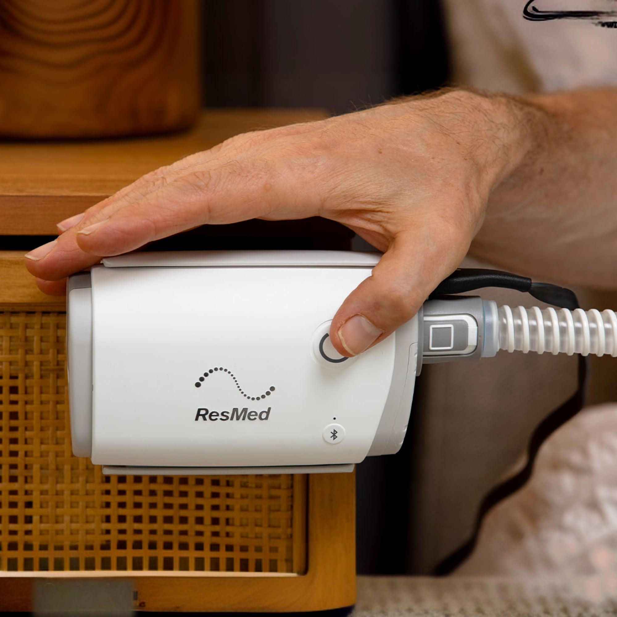 ResMed AirMini AutoSet Travel CPAP Machine - cpap.com