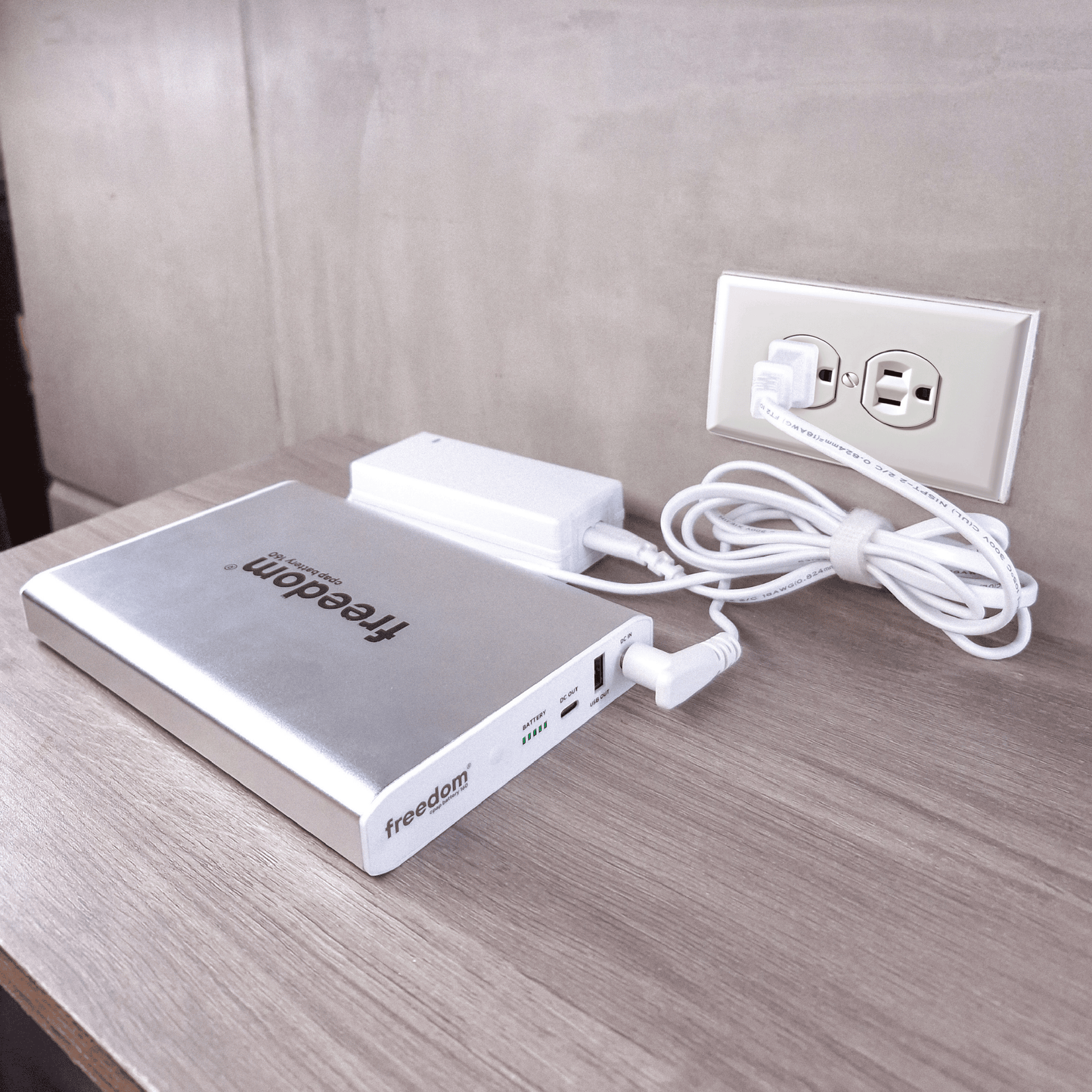 Freedom CPAP Battery 160 – cpap.com